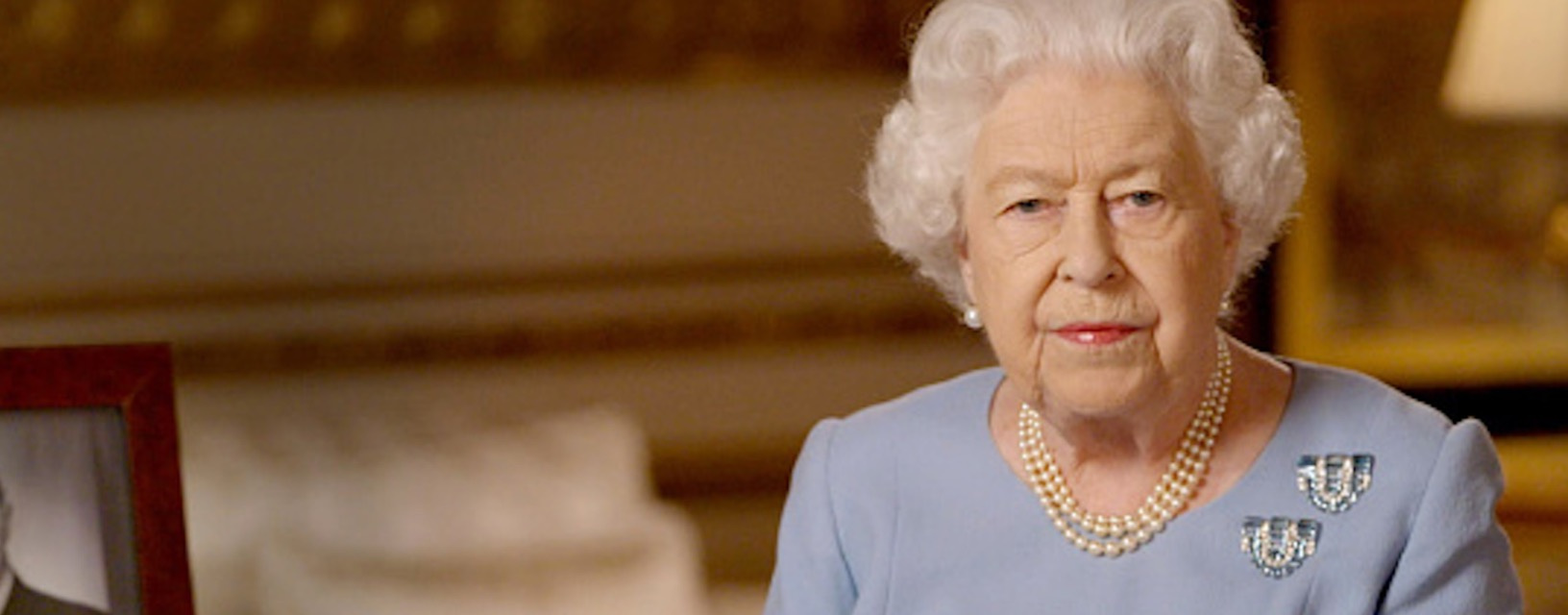 Русский сапфир, Узел любви и другие броши Елизаветы II — Ozon Клуб