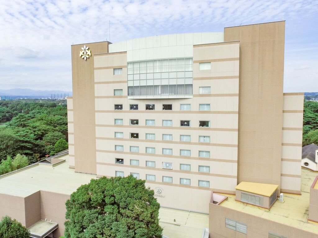 Отель Toyoko Inn Fussa-Ekimae Higashi-Guchi 2*, (Фусса) , цены на ...