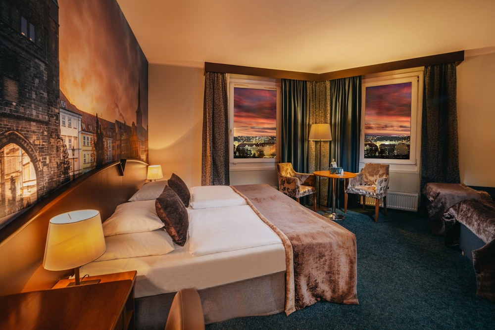 Plaza Prague Hotel - Czech Leading Hotels 4*, (Прага) , цены на номера ...